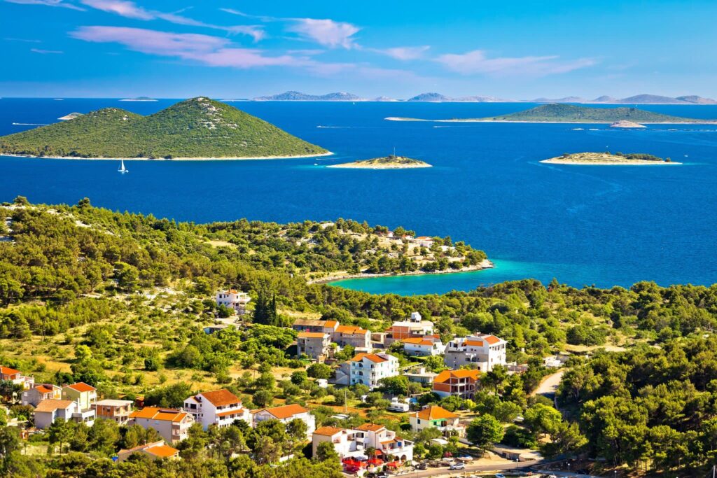 Yacht Charter Drage Guide - viravira.co Blog