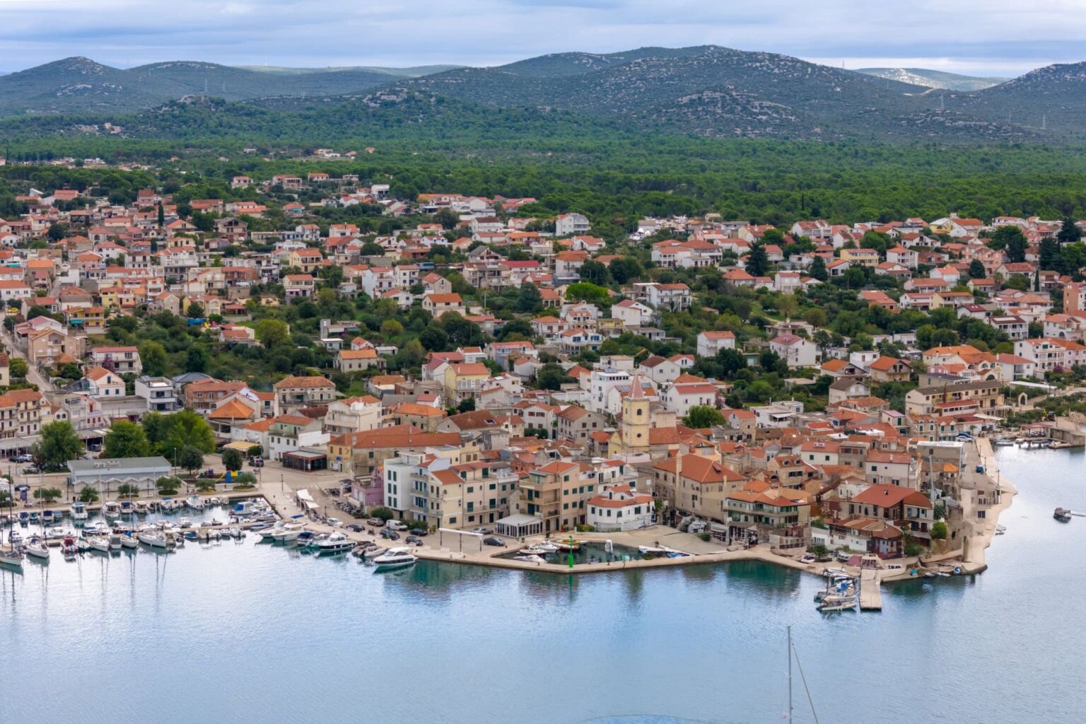 Yacht Charter Pirovac Guide - viravira.co Blog